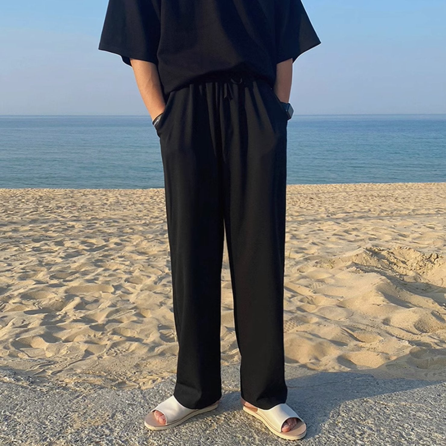 STRAIGHT LOOSE PANTS - Aumori