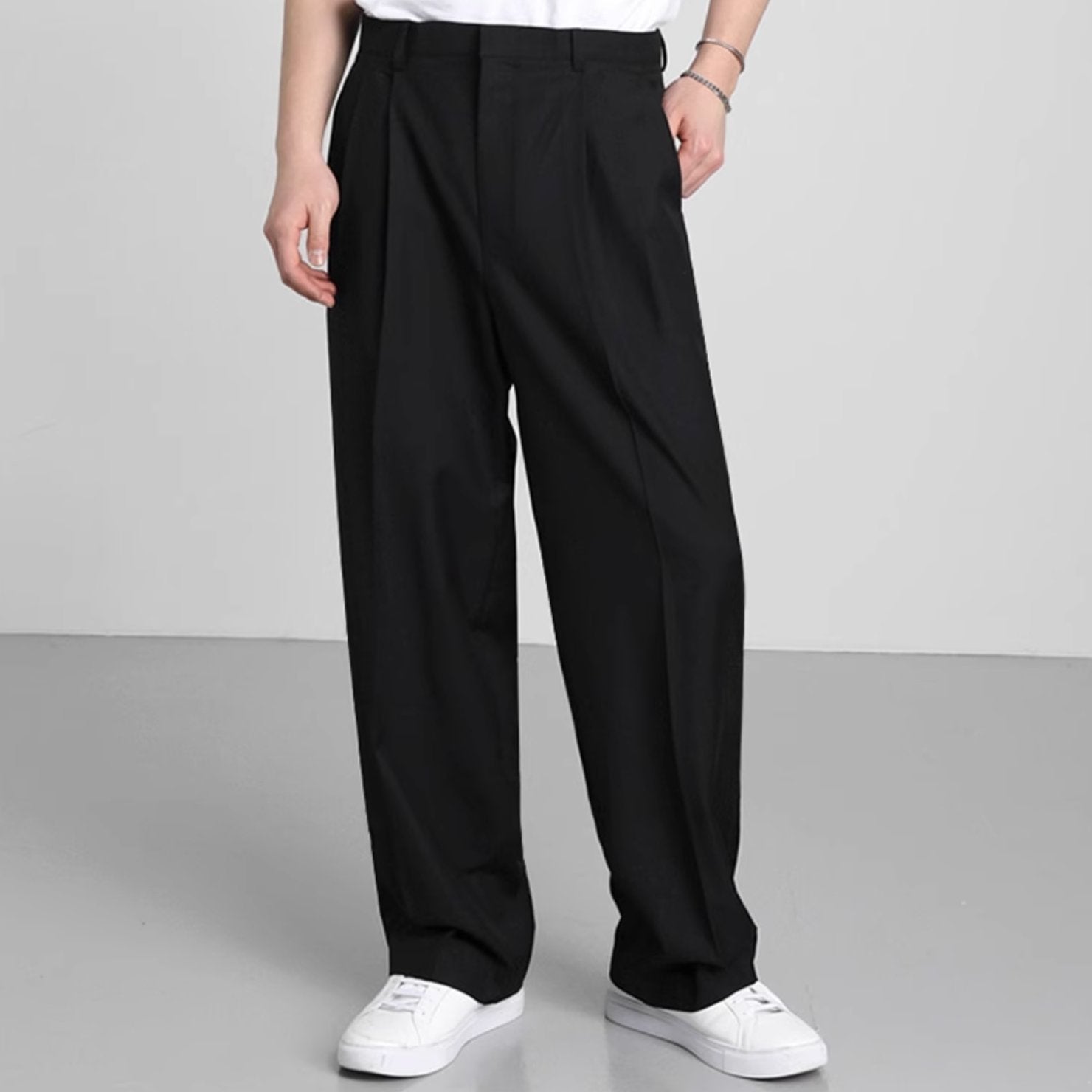 WIDE STRAIGHT PANTS - Aumori