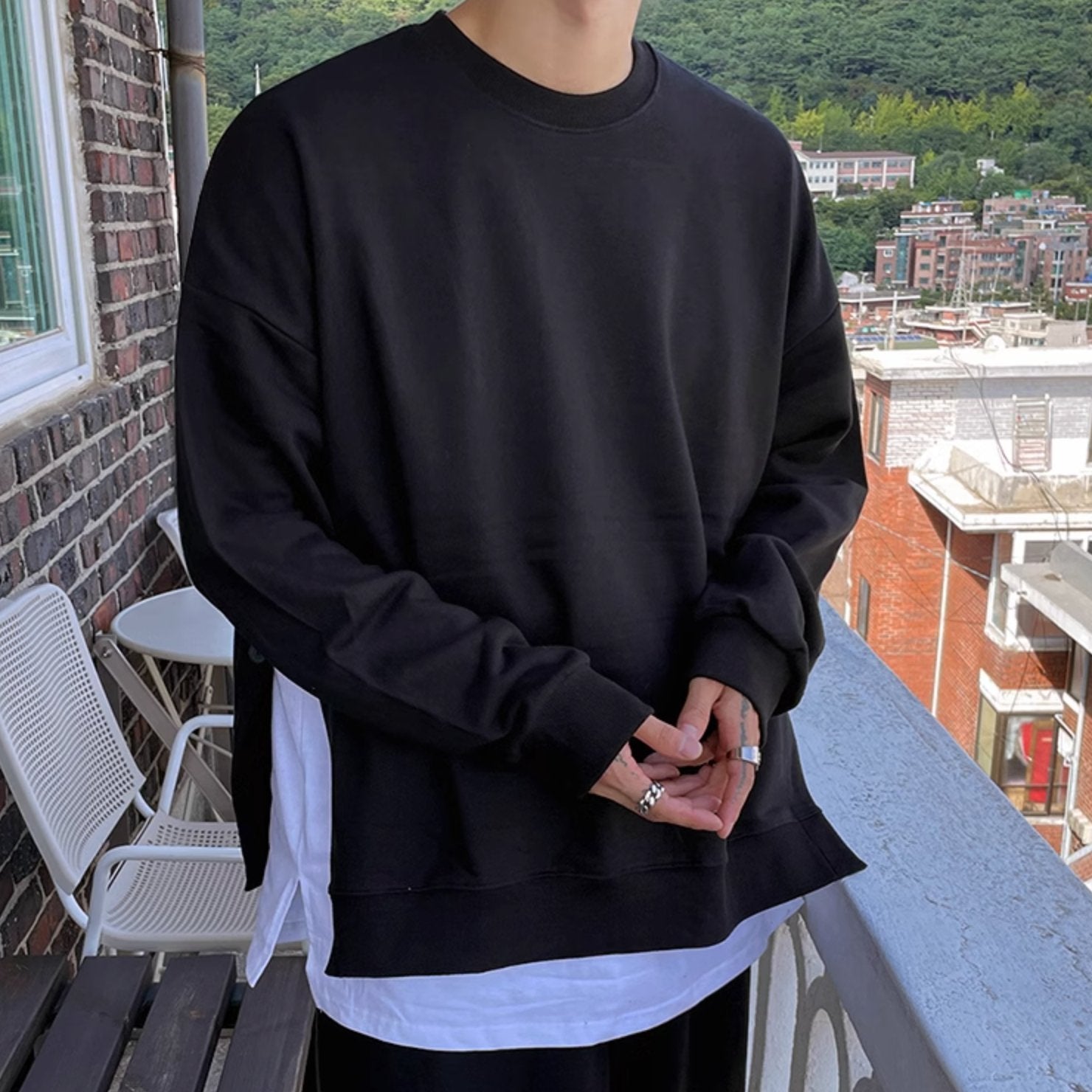 OPEN SIDE SWEATER - Aumori